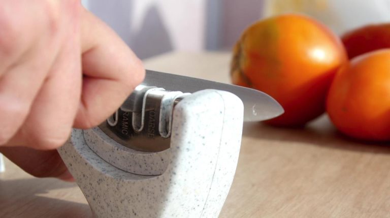Ultimate Knife Sharpening Guide: All You Need to Know - HDMD Knives Blog
